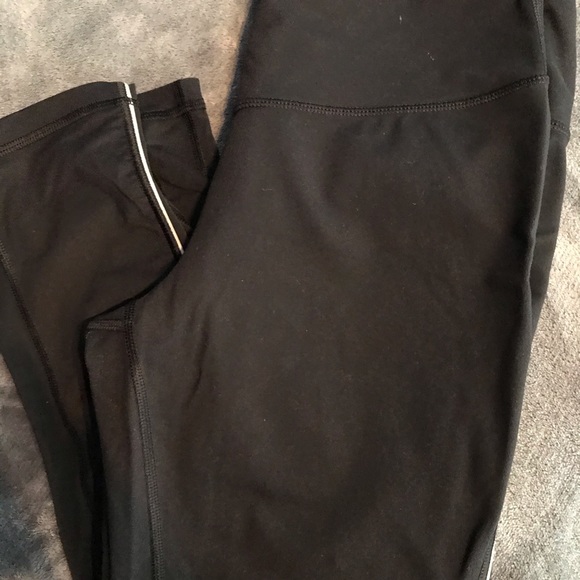 Victoria's Secret | Pants & Jumpsuits | Vs Knockout Capris | Poshmark